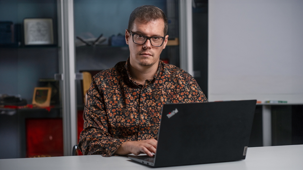 Neverjetno: kako lahko Žan Nekrep prek spleta na dan zasluži tudi po ...