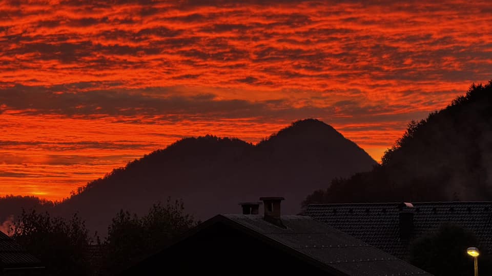 Arso izdal oranžno opozorilo zaradi nalivov, tako se bodo premikale ... Arso izdal oranžno opozorilo zaradi nalivov, tako se bodo premikale ...