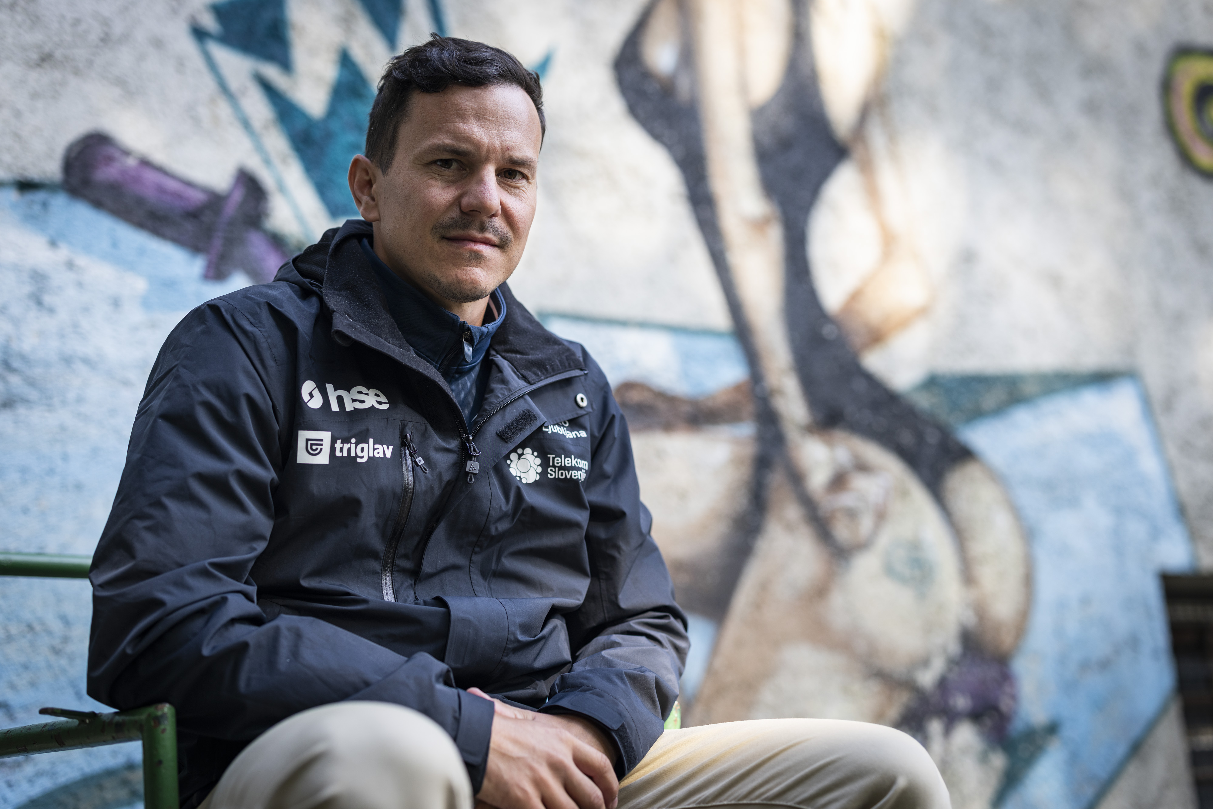 Nič mu ni težko narediti - Siol.net VideoS.pot