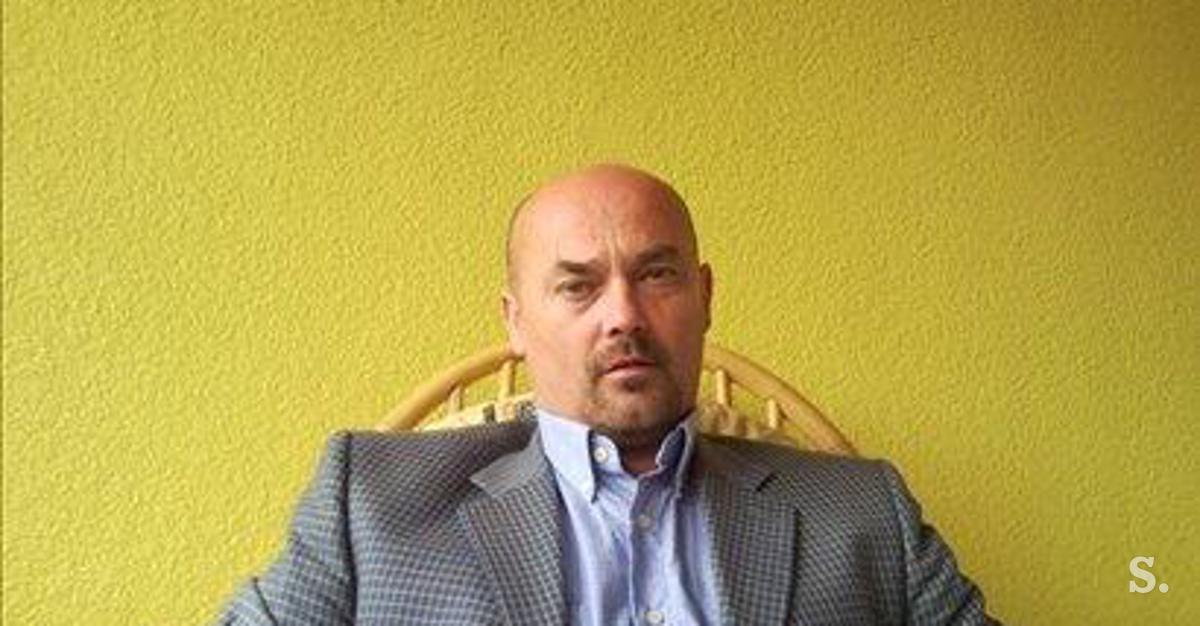 Roman Vodeb: Samomorilcev ne moremo psihoanalizirati na kavču - siol.net