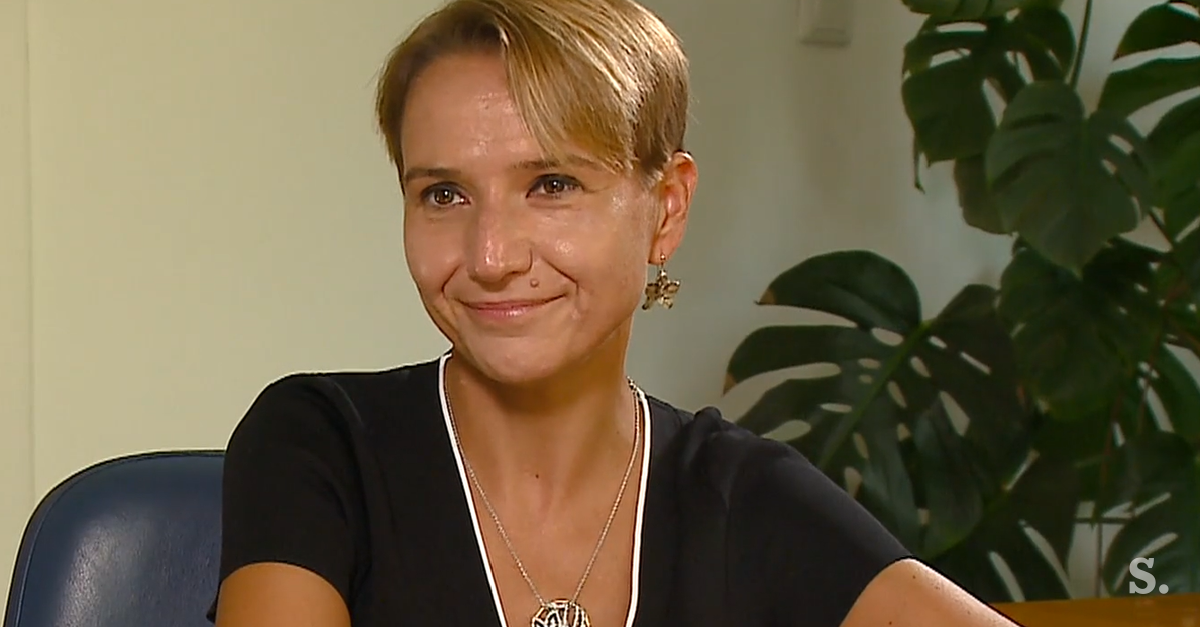 Državna sekretarka: Slovenija bi cepivo lahko imela že letos #intervju ...