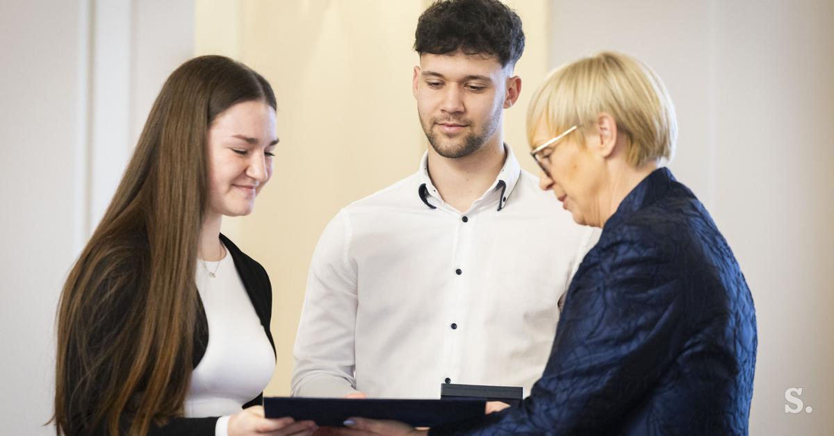 Posebni zahvali predsednice Nataše Pirc Musar - siol.net