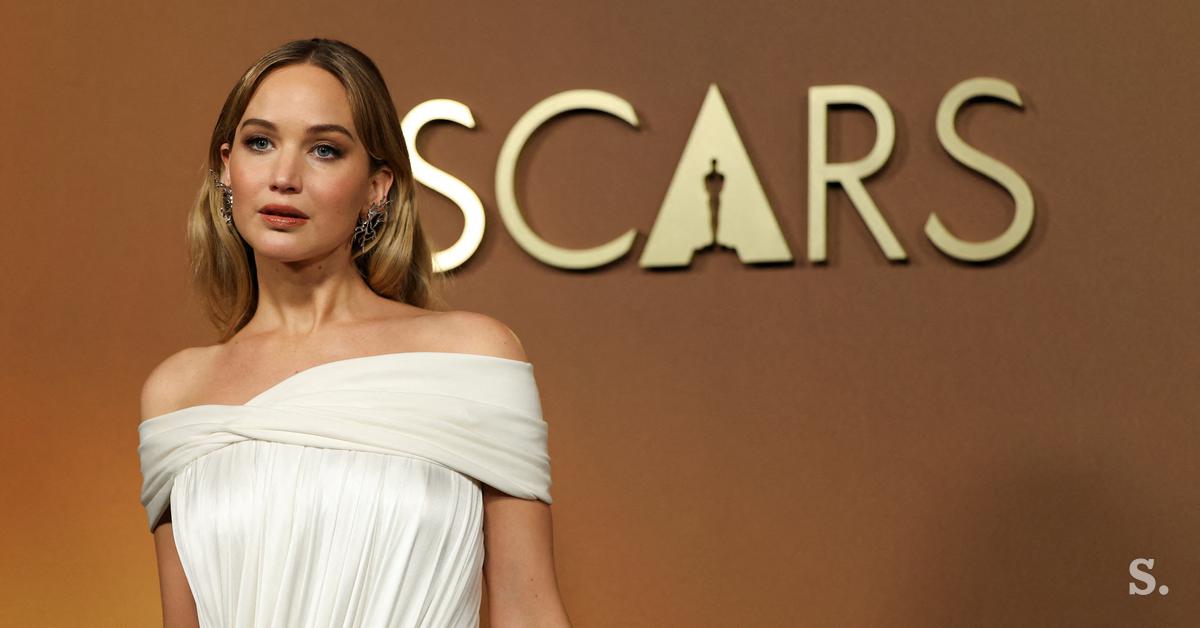 Vse oči so bile uprte v obleko Jennifer Lawrence - siol.net