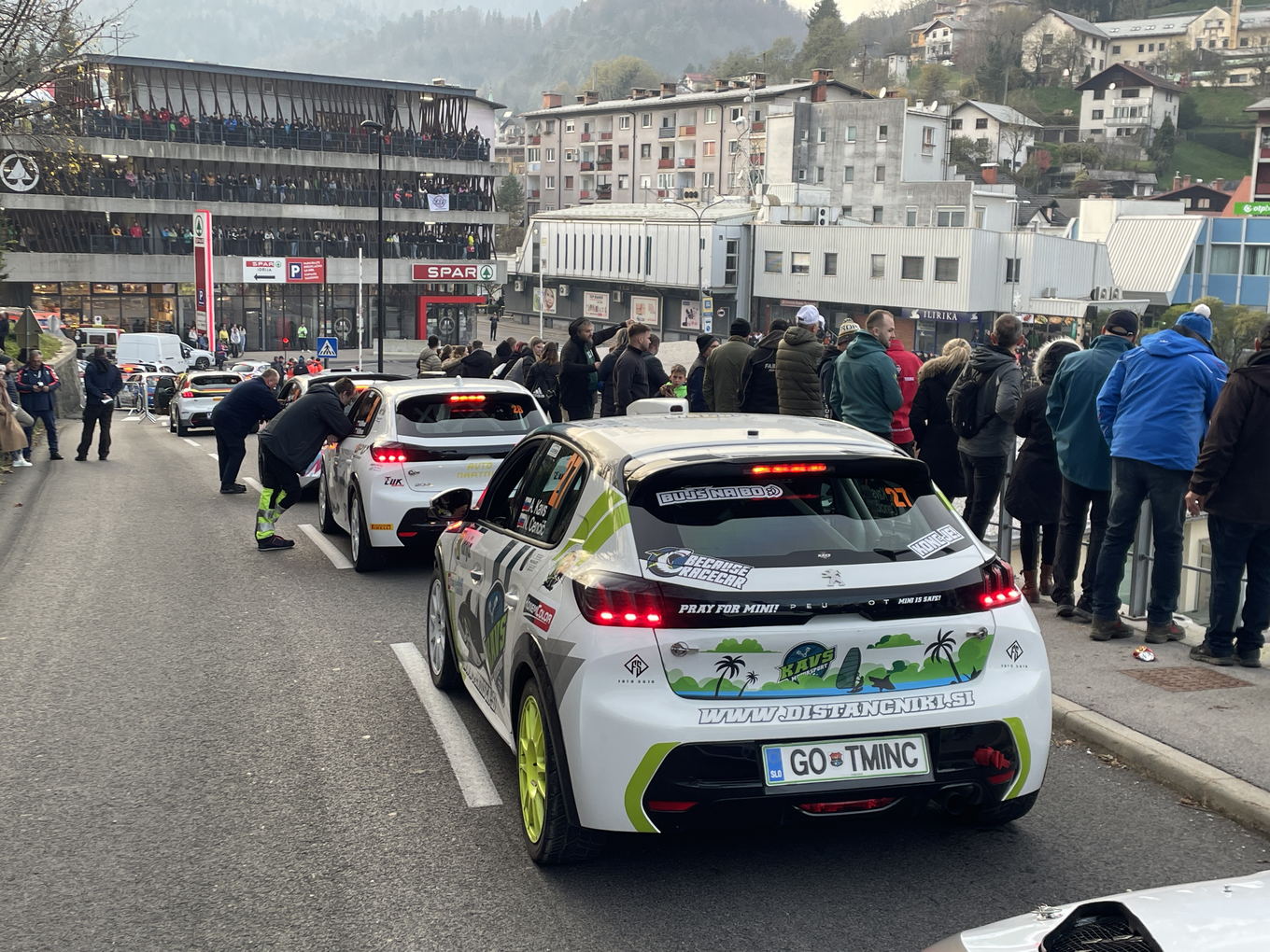 Zaključek v Idriji: že v soboto adrenalin tudi po mestnih ulicah #foto ...