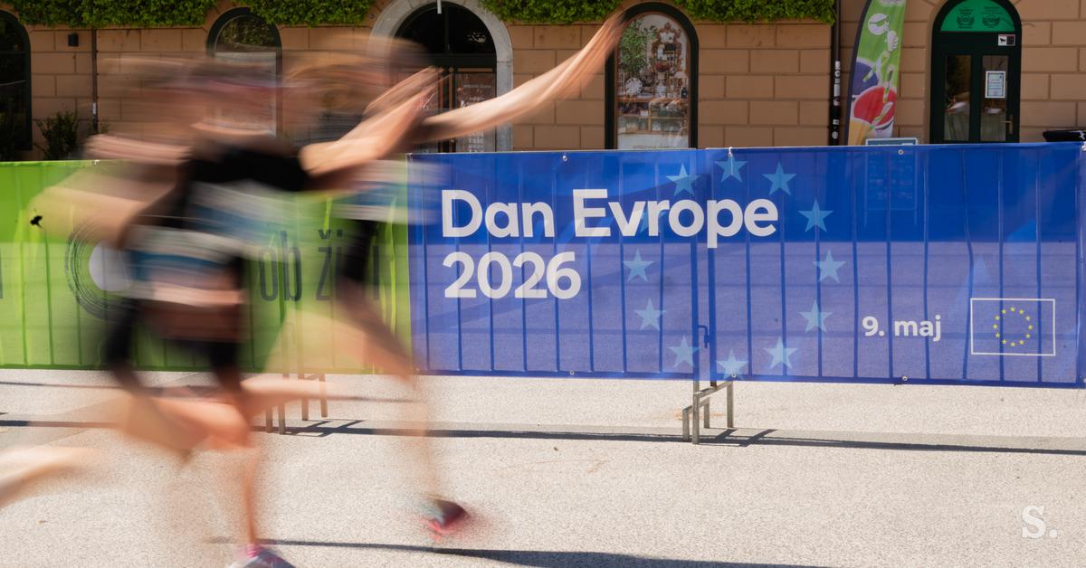 Modri dirkači zmagali v teku trojk v Ljubljani - siol.net