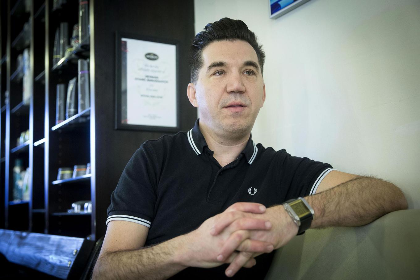 Stevo Pavlovič: Friziraš človeka, ne lase - siol.net