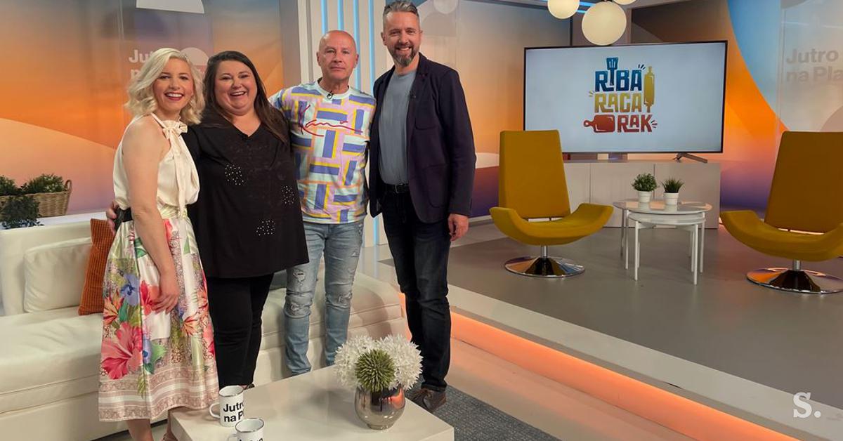 Na večerji pri igralki dva bruhala? #video - siol.net