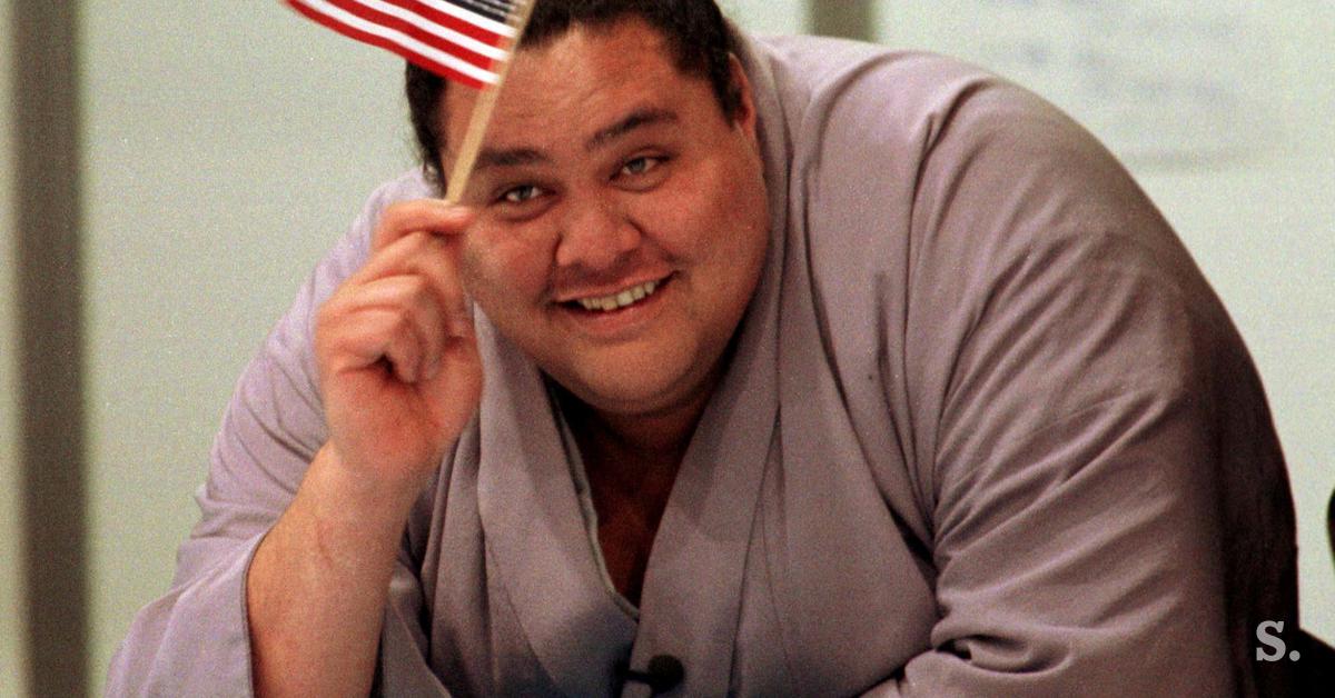 Umrl je legendarni Akebono, prvi svetovni prvak v sumu, ki ni bil ...