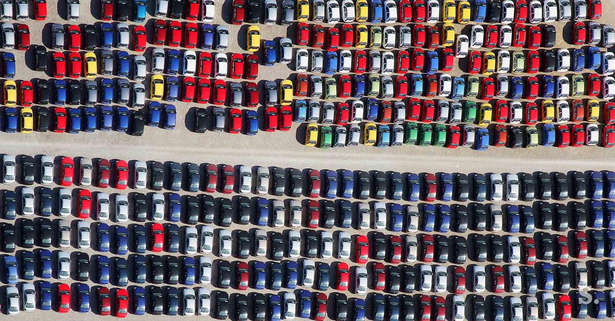 Kupuje avtomobile v Sloveniji Janez Novak ali podjetja? - siol.net