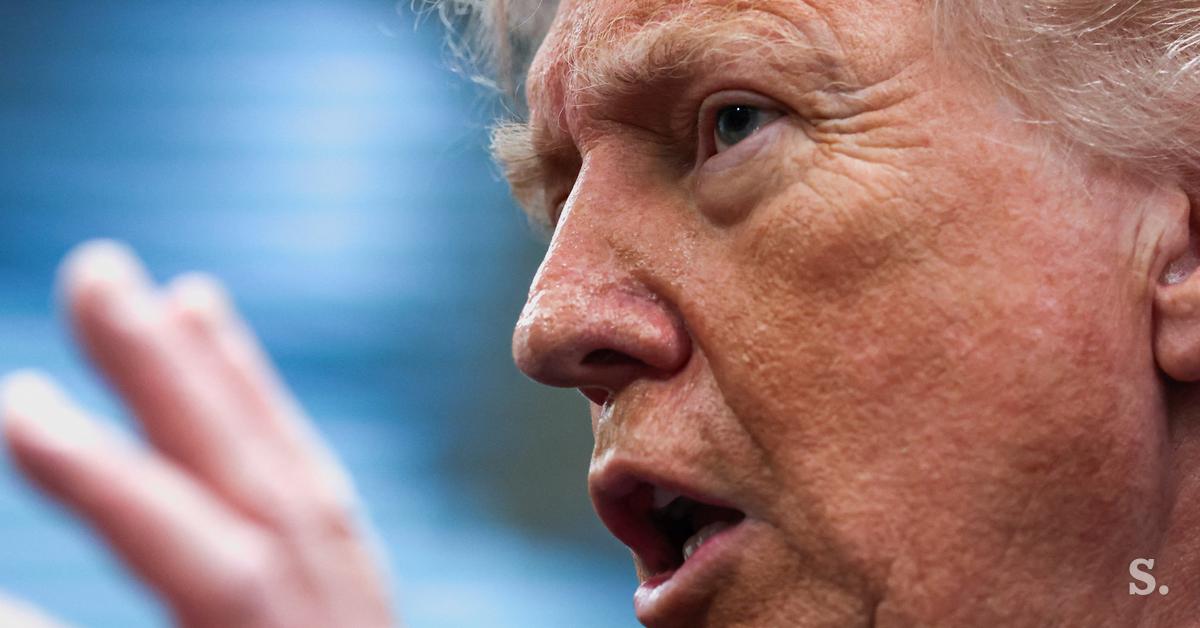 Trump: Iran nima drugih kart, razen kratkoročnega izsiljevanja - siol.net