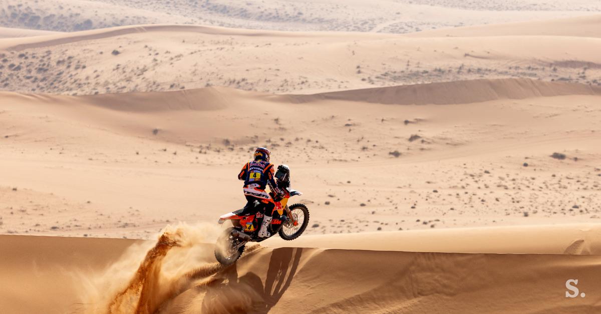 Sanders skočil na vrh, Mulec ostaja med najboljših deset - siol.net