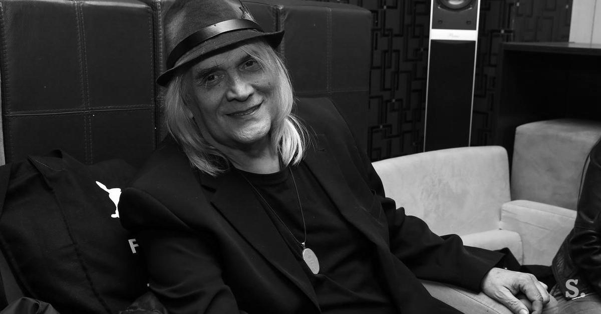 Umrl je Bora Đorđević, frontman Riblje čorbe - siol.net