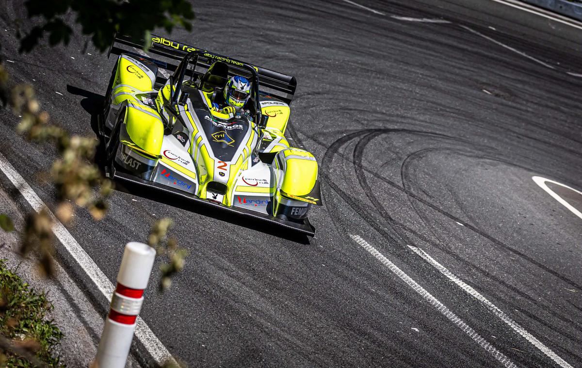 Italijan Federico Liber junak gorske dirke Planina - povprečje 128 km/h ...