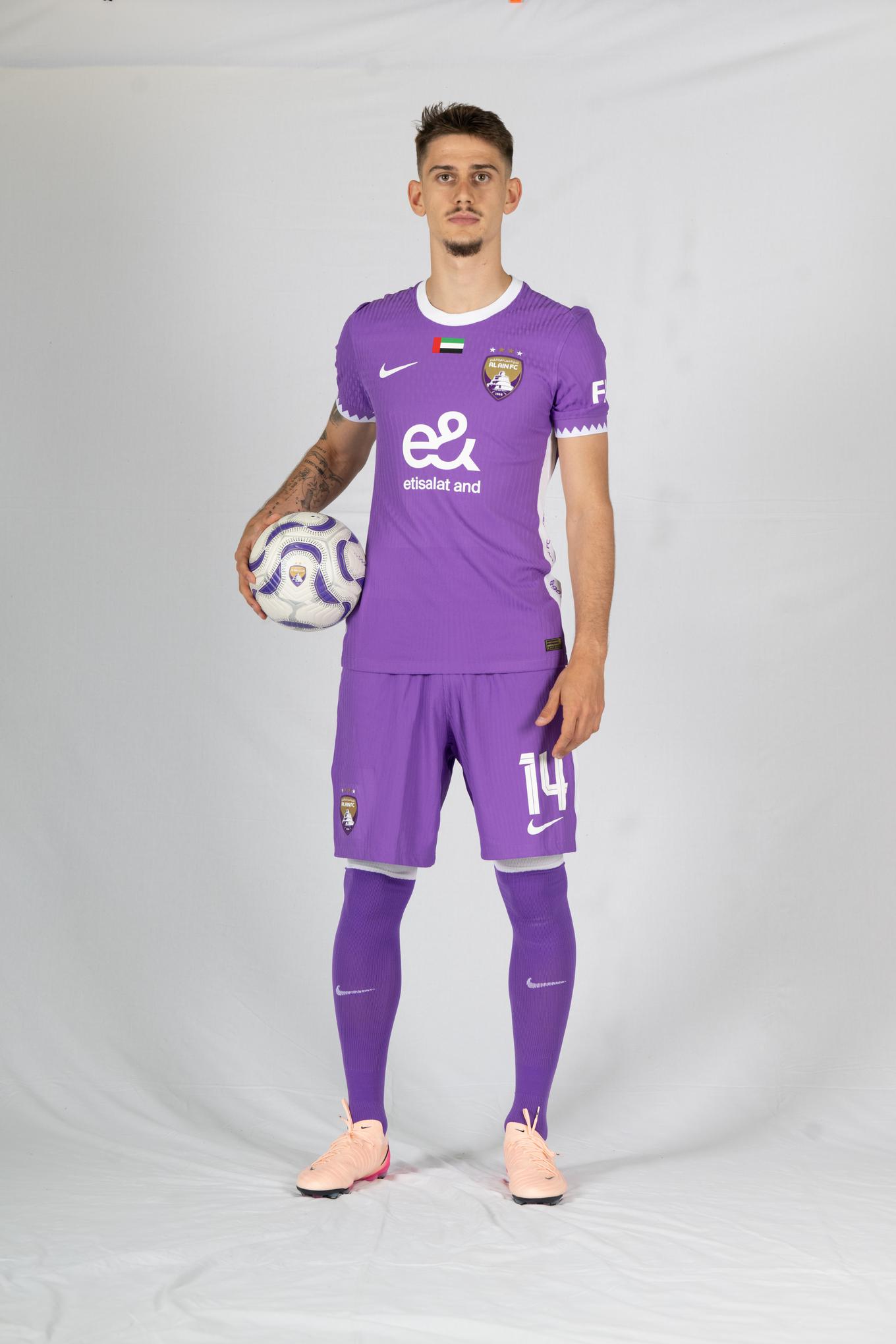 Kapetan šampionske Olimpije se zdaj sooča z igranjem pri 40 stopinjah ...