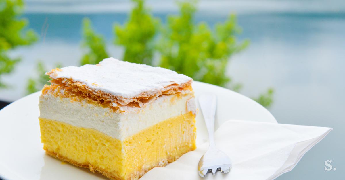 Recept: poletna kremna rezina v kozarcu - siol.net