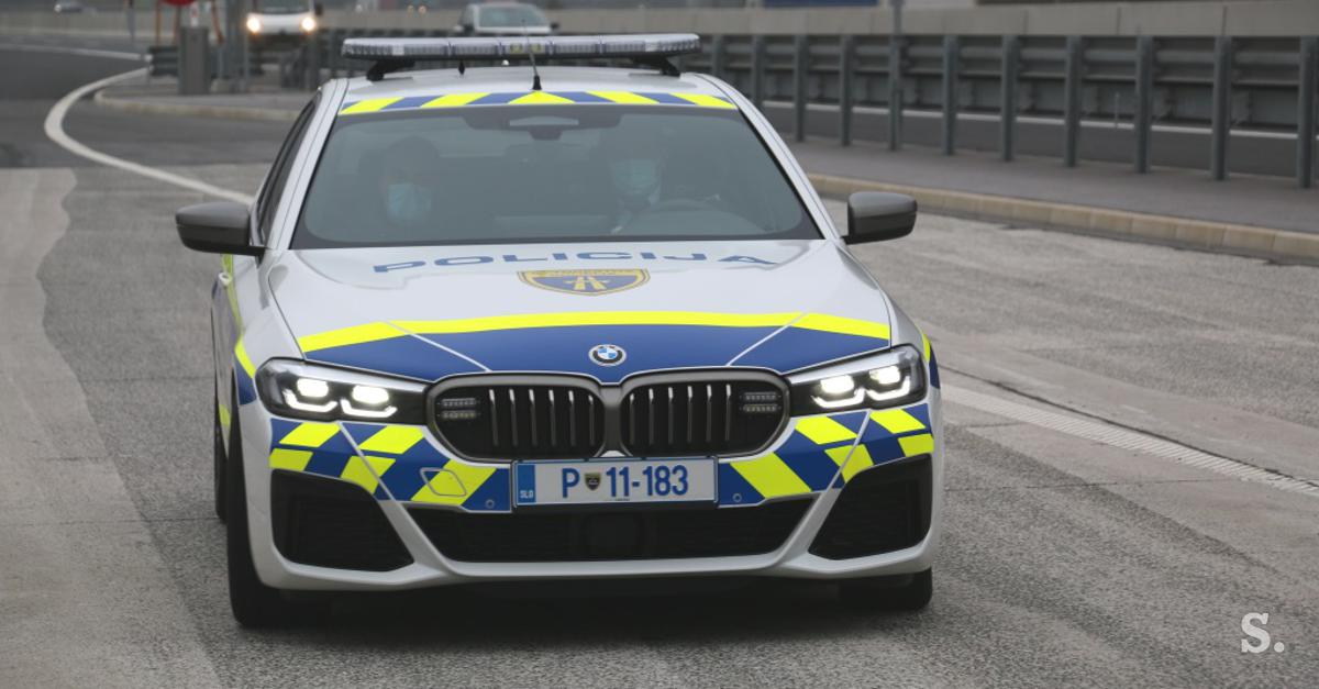 Že na avtocesti: to je novi BMW za policiste - siol.net