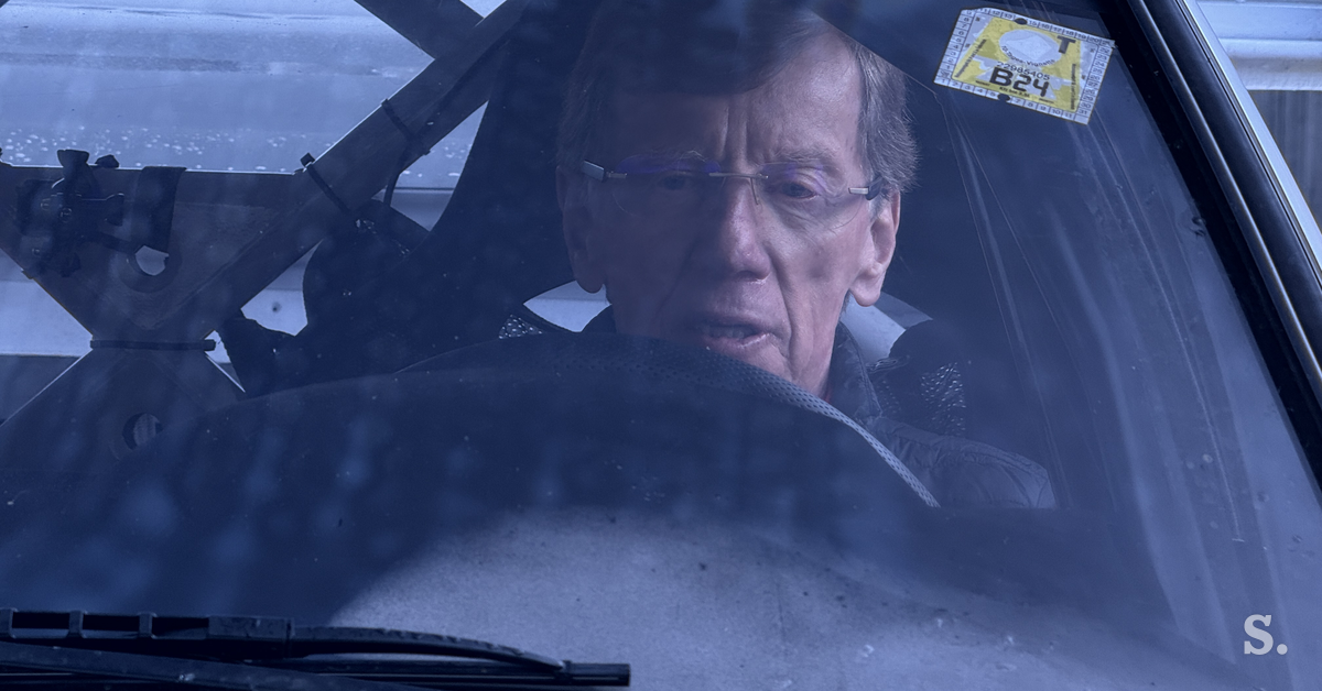 Za volanom je še vedno mojster: "Zakaj pri 77 letih še vztrajate na ...