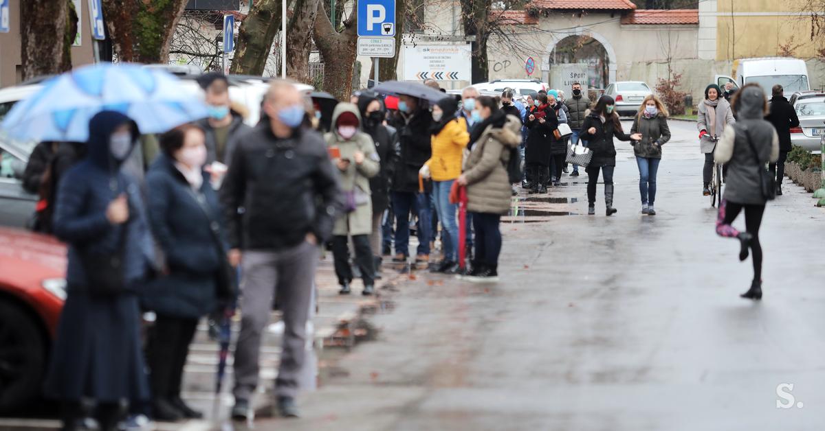 JAZMP v nadzor zaradi dvomov o zanesljivosti hitrih testov - siol.net