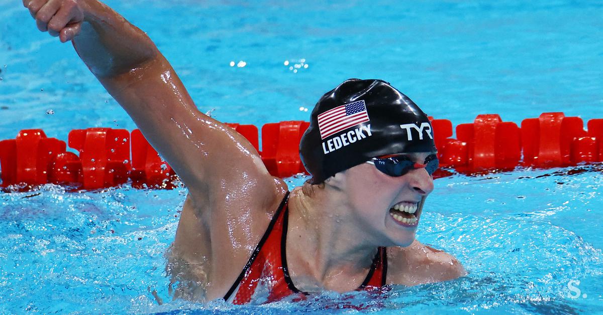 V bazenu padajo rekordi, Marchand v eni uri dvakrat zlat - siol.net