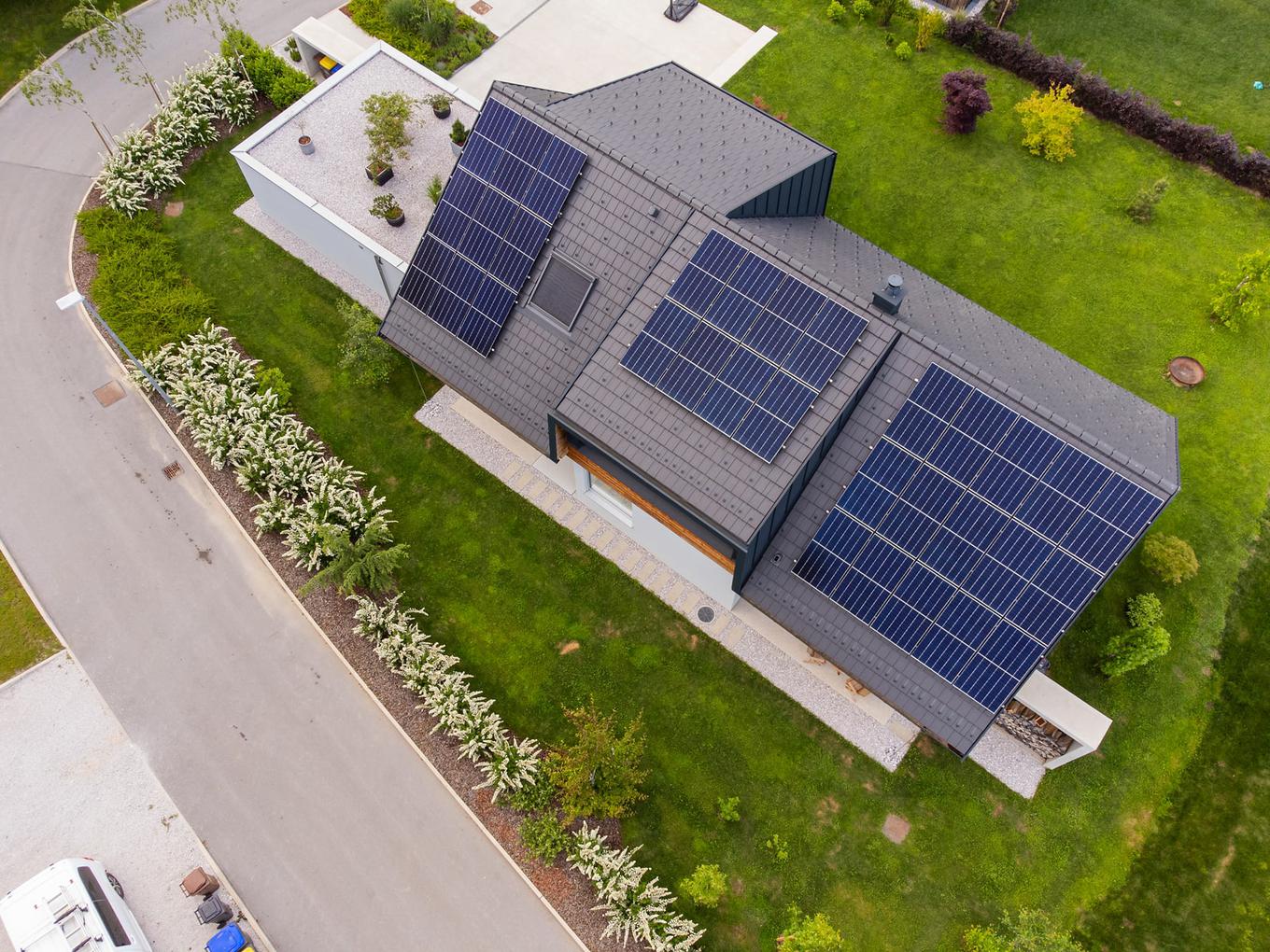 Končno jasen izračun prihranka s sončno elektrarno - siol.net