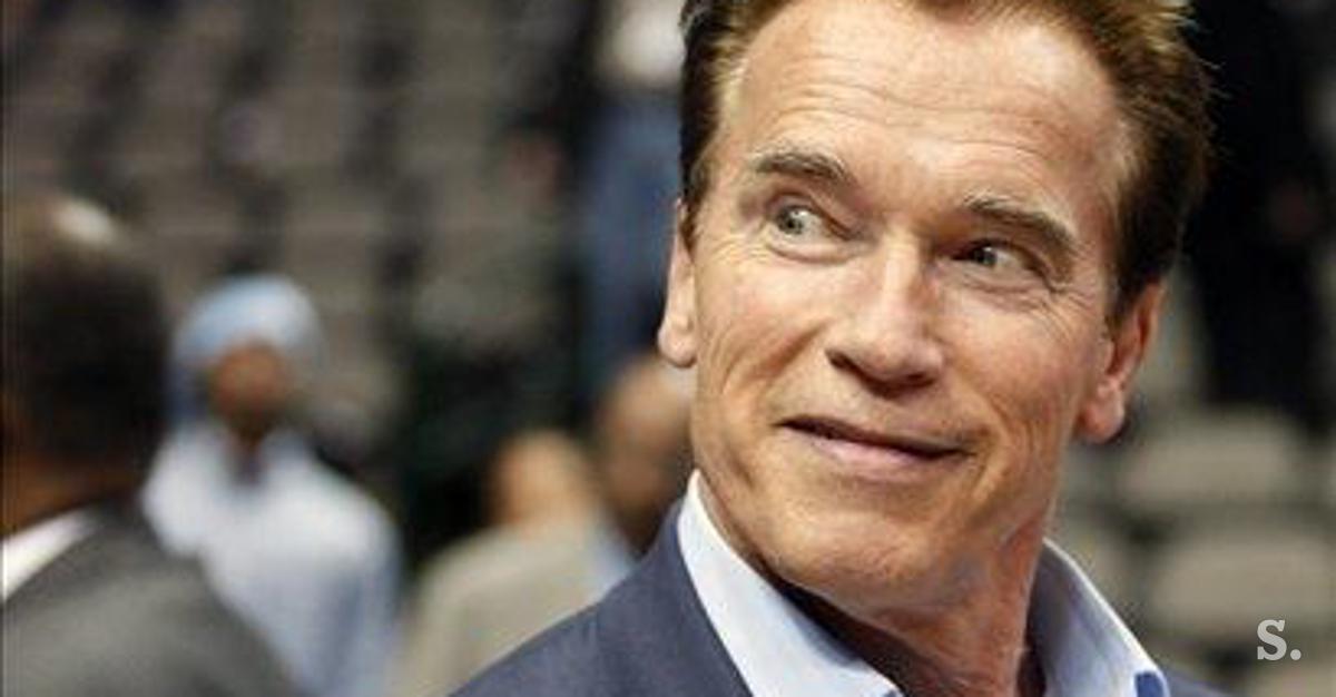 Arnold bo spet Terminator - siol.net