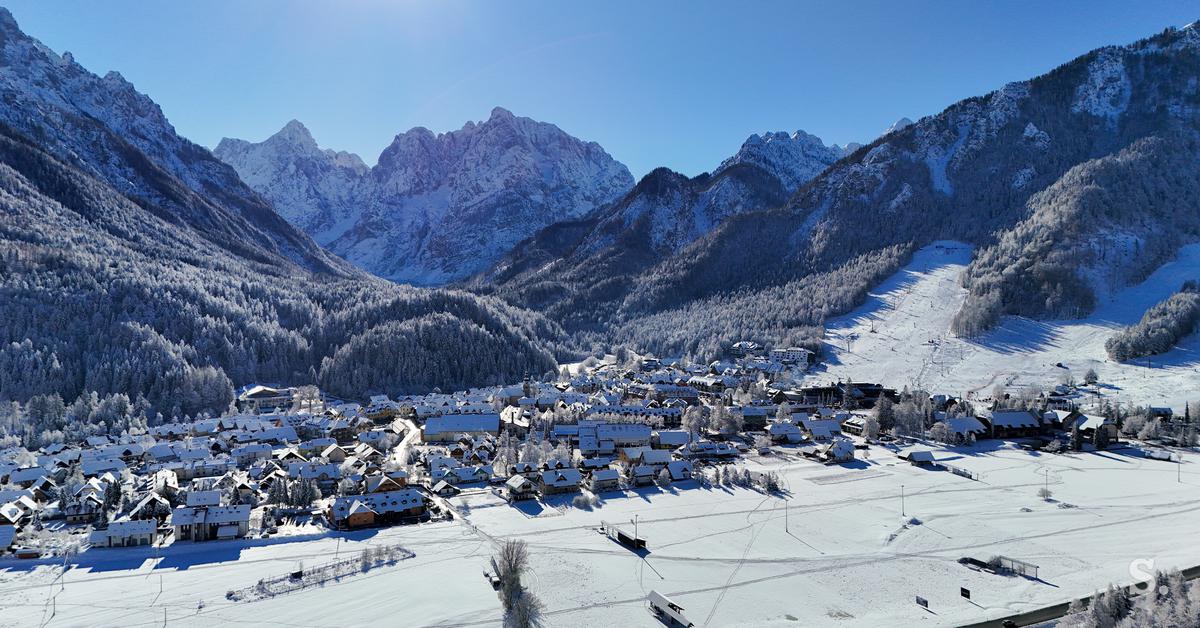 Kranjska Gora – zimske počitnice, kjer se ustvarijo najlepši družinski ...
