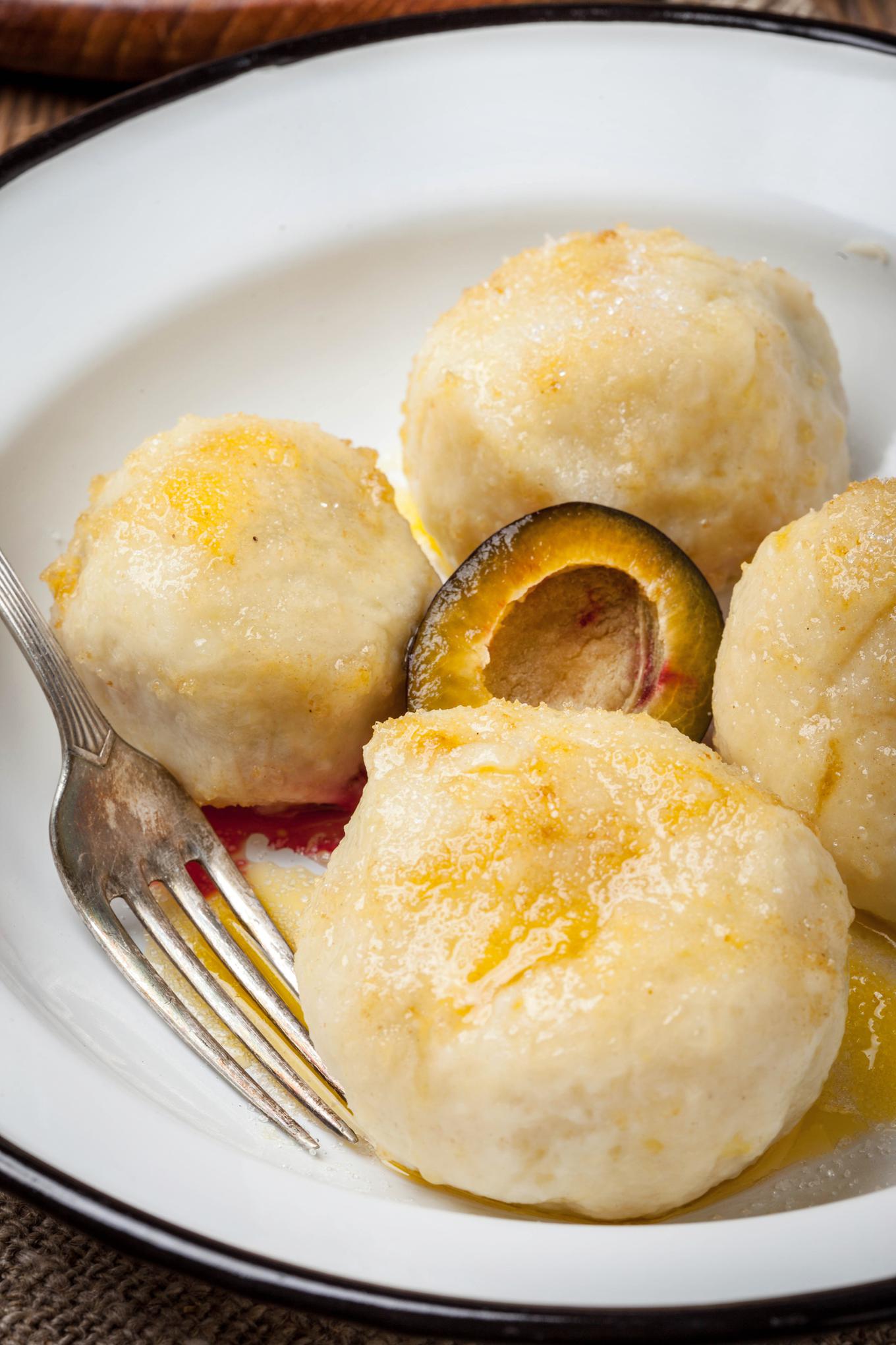 Hitri slivovi cmoki: zanje ne potrebujete ne krompirja ne jajc #recept ...