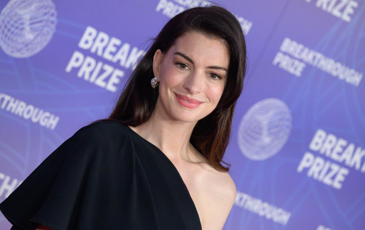 Anne Hathaway končno odgovorila na govorice o liftingu obraza - siol.net