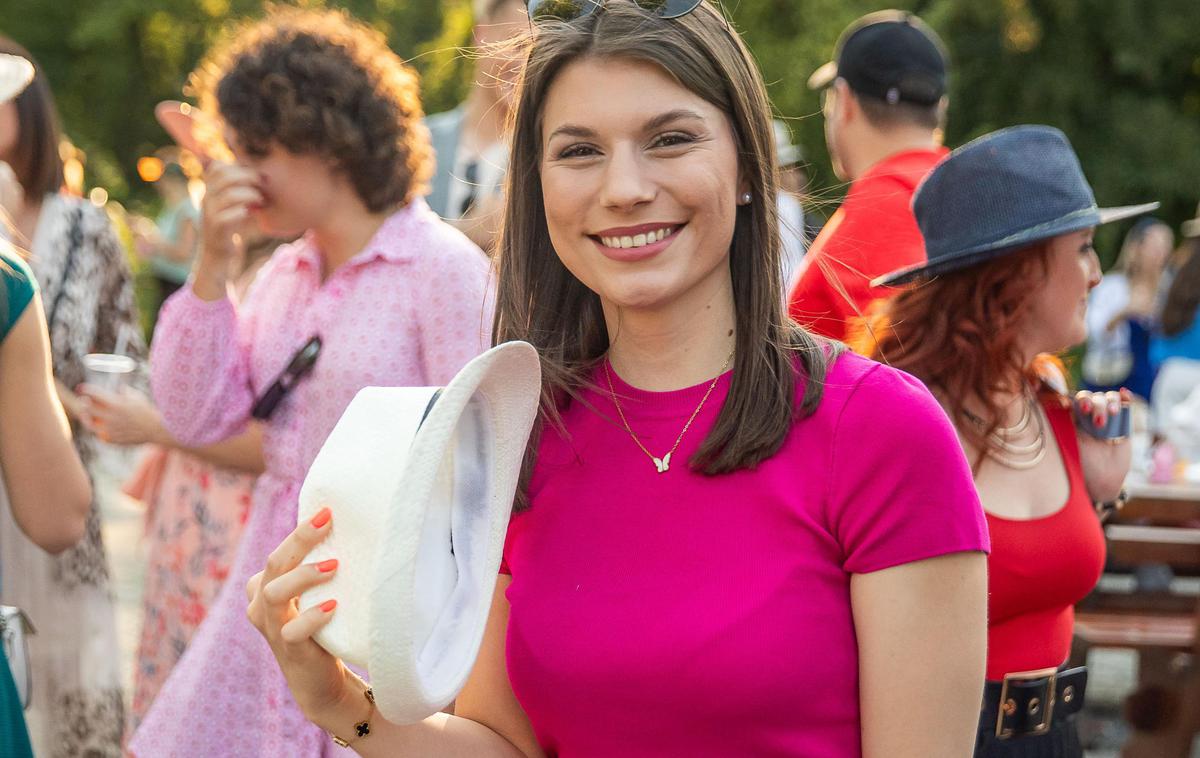 Poročila se je radijska voditeljica Nika Svetlin - siol.net