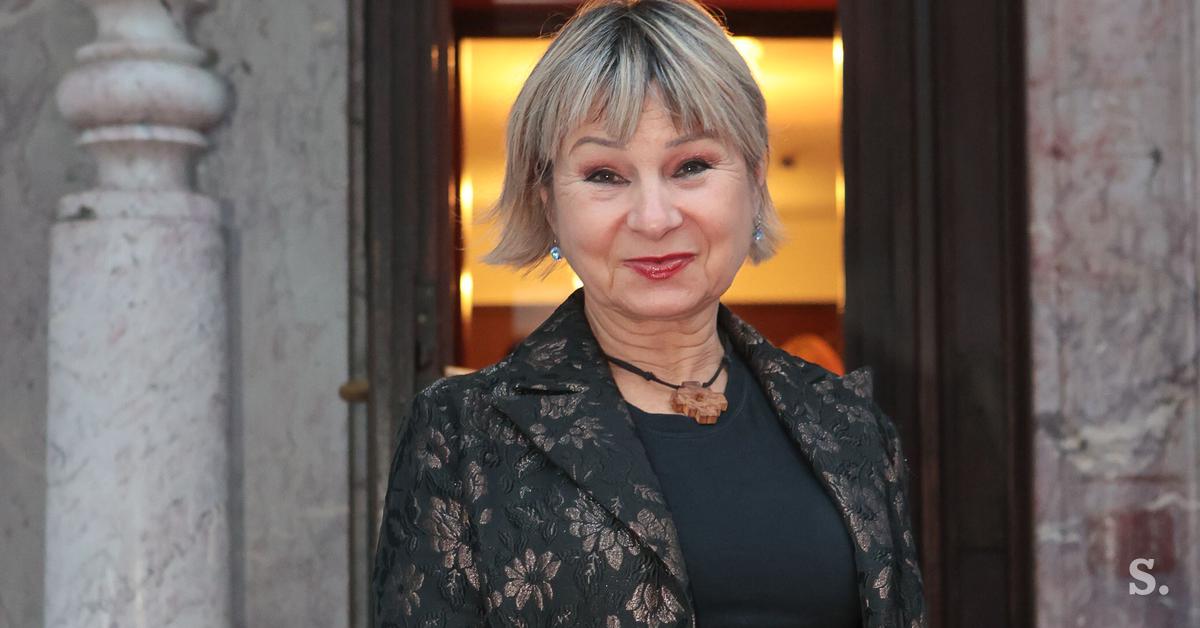 Violeta Tomić o diagnozi raka: Zaradi ljudi, ki me imajo radi, se bom ...