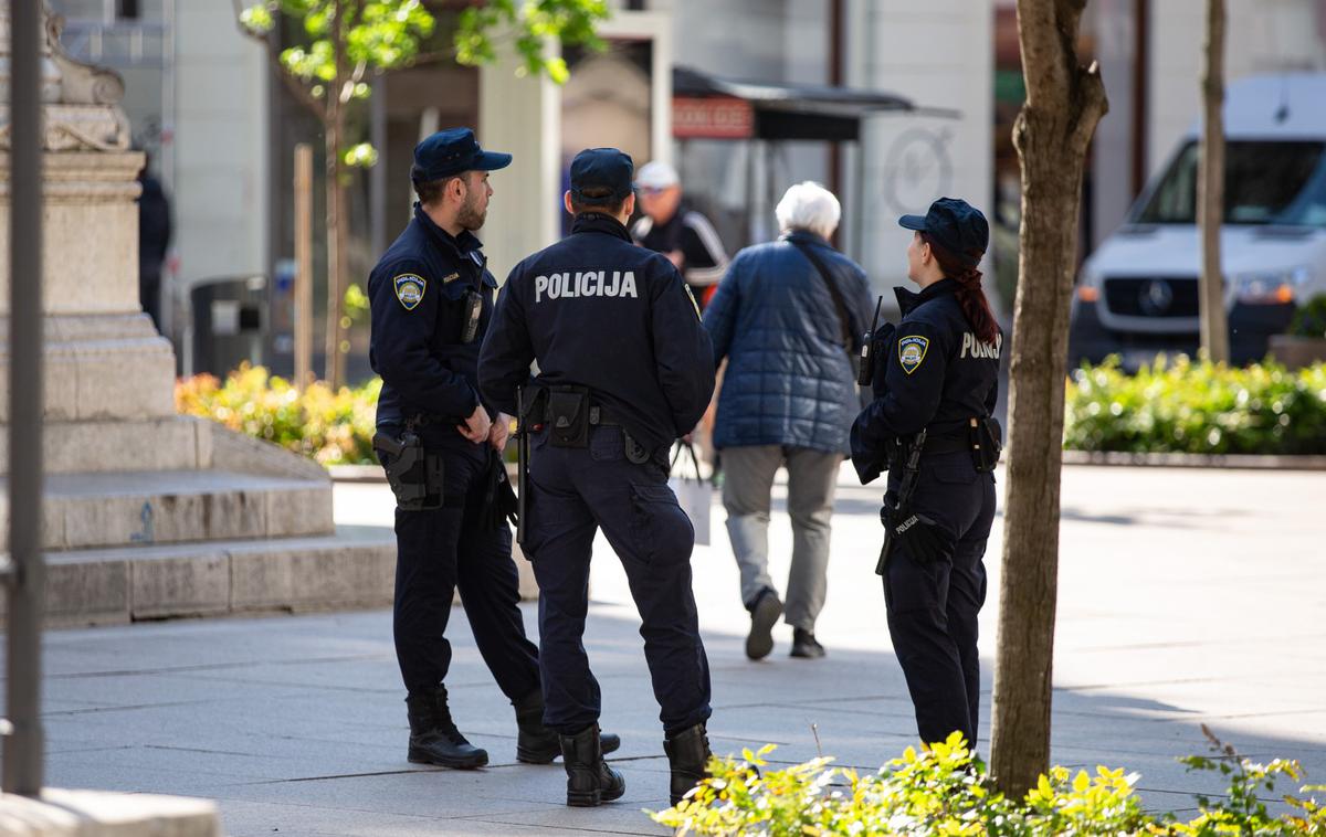 Hrvaško pretresa eden najhujših primerov zanemarjanja živali. To so ...