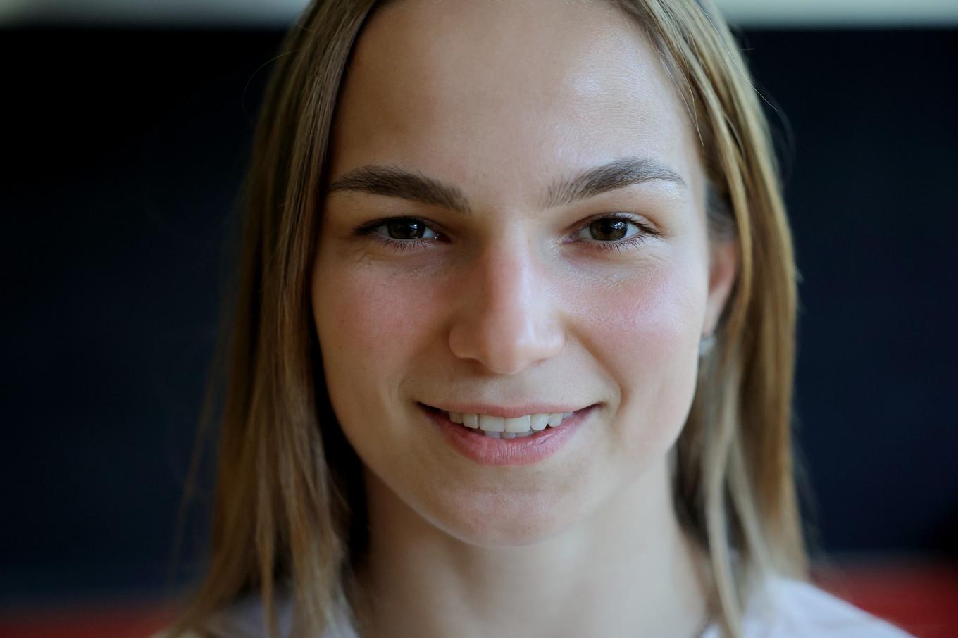 Kaja Kajzer in Andrej Leški ponosno pokazali kolajni - siol.net