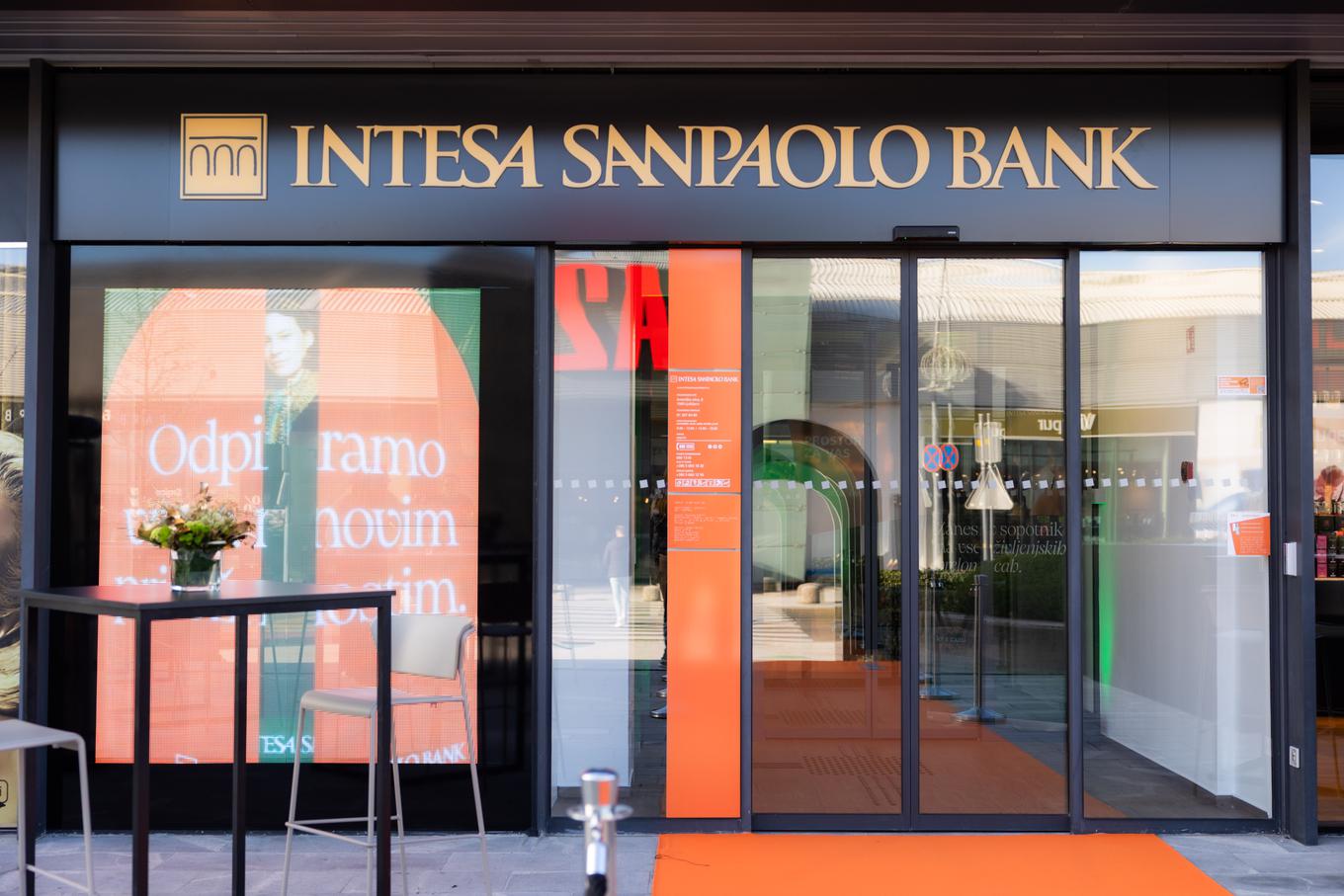 Intesa Sanpaolo Bank z novo poslovalnico in otvoritvenimi ugodnostmi ...