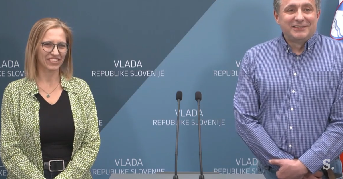 Napoved zahteve za ustavno presojo za ministrico ni presenečenje - siol.net