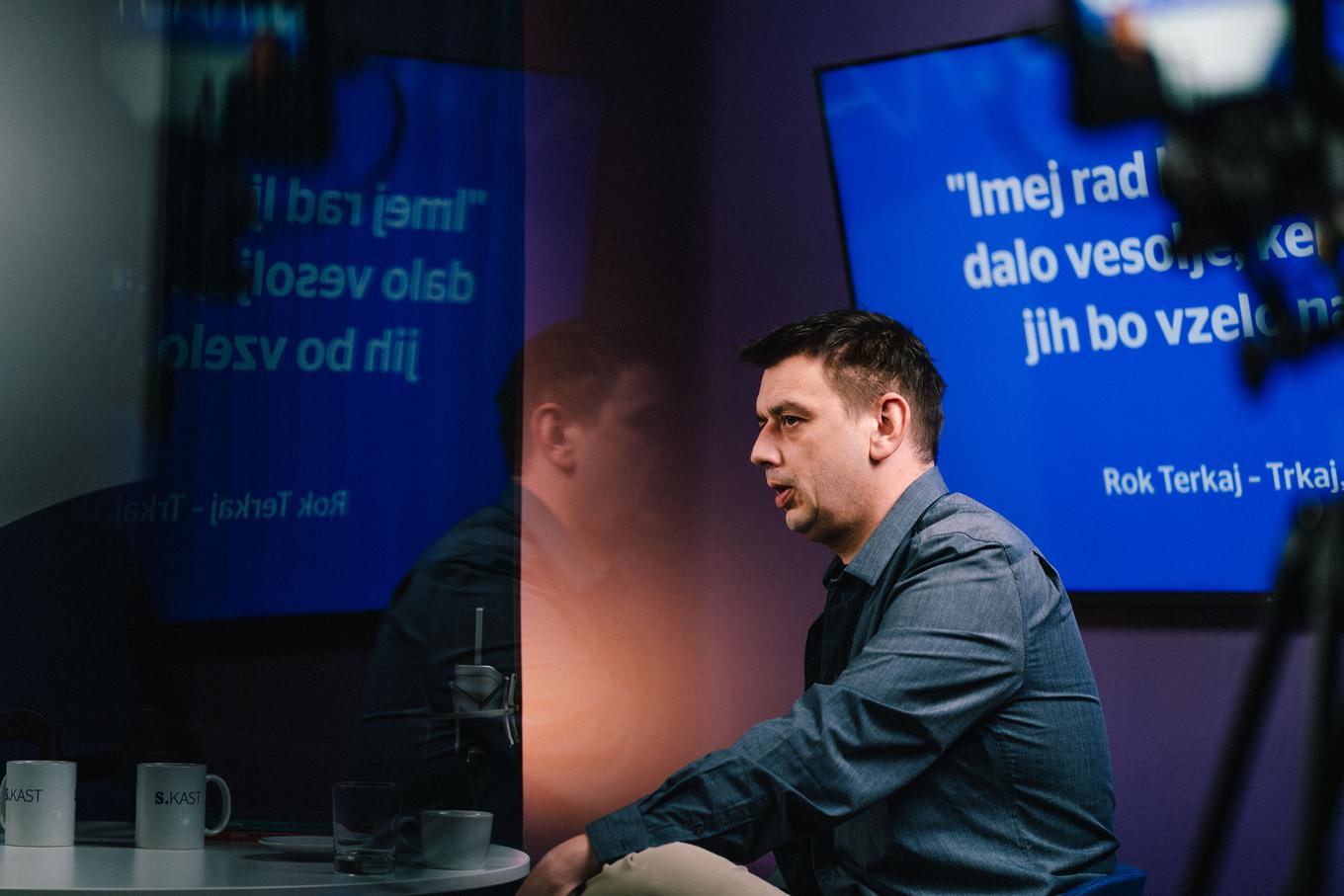 Rok Terkaj - Trkaj: Verjamem, da nismo tukaj samo zato, da se rodimo in ...