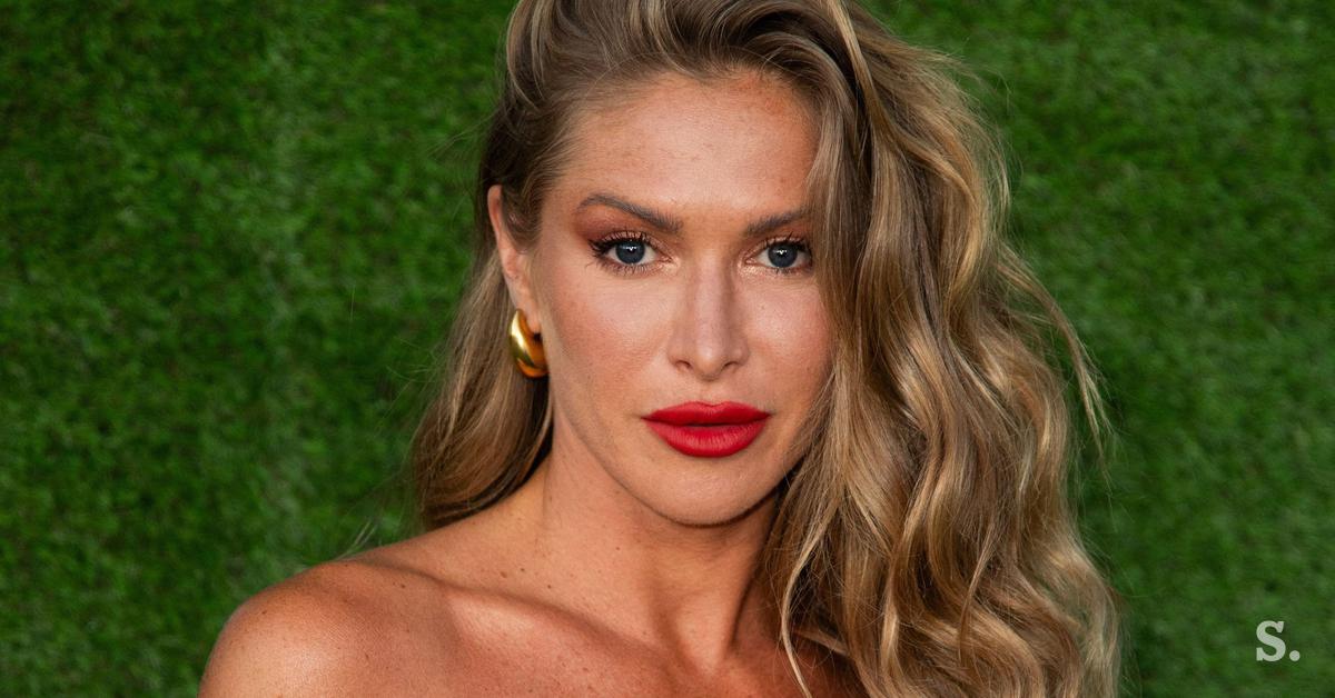 Manekenka Maja Malnar delila dopustniške utrinke iz Grčije #foto - siol.net