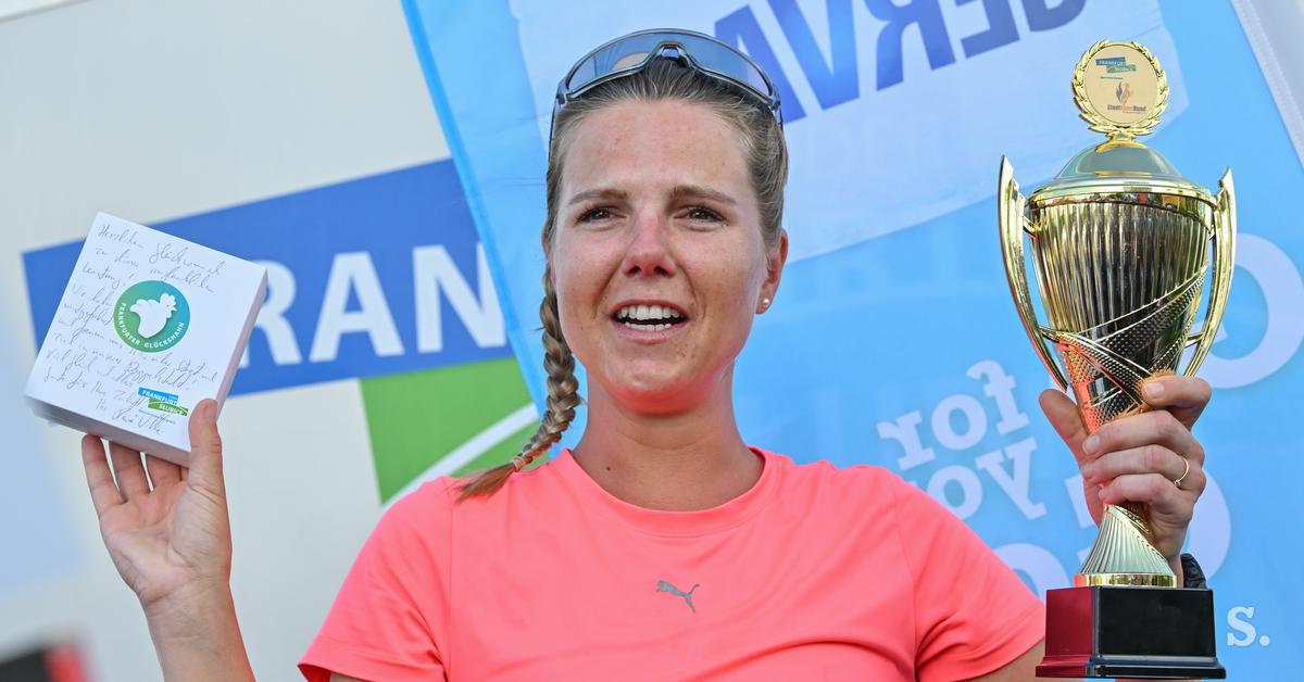 Joyce Hübner v 367 dneh pretekla 367 maratonov - siol.net