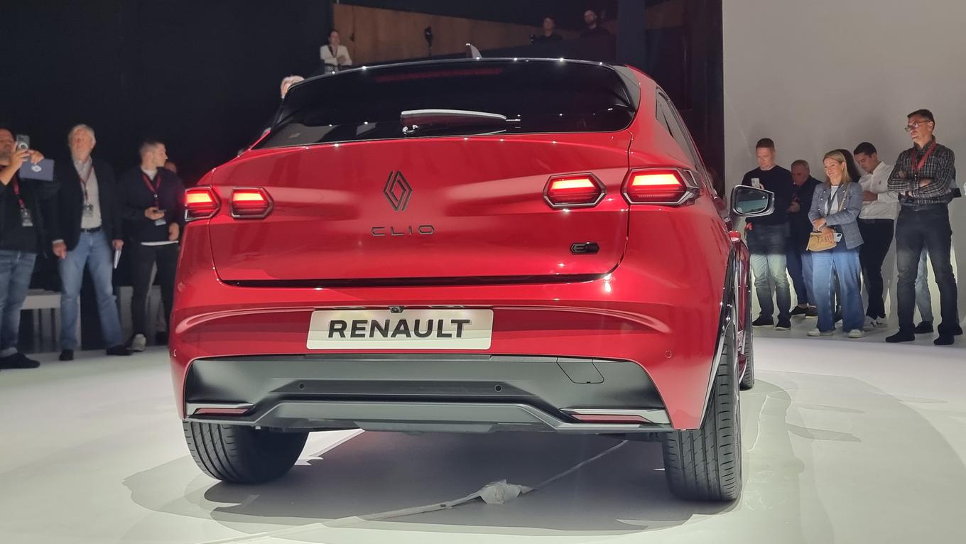 Osupljivo razkritje, to je novi renault clio: tako drugačen, da kar ...