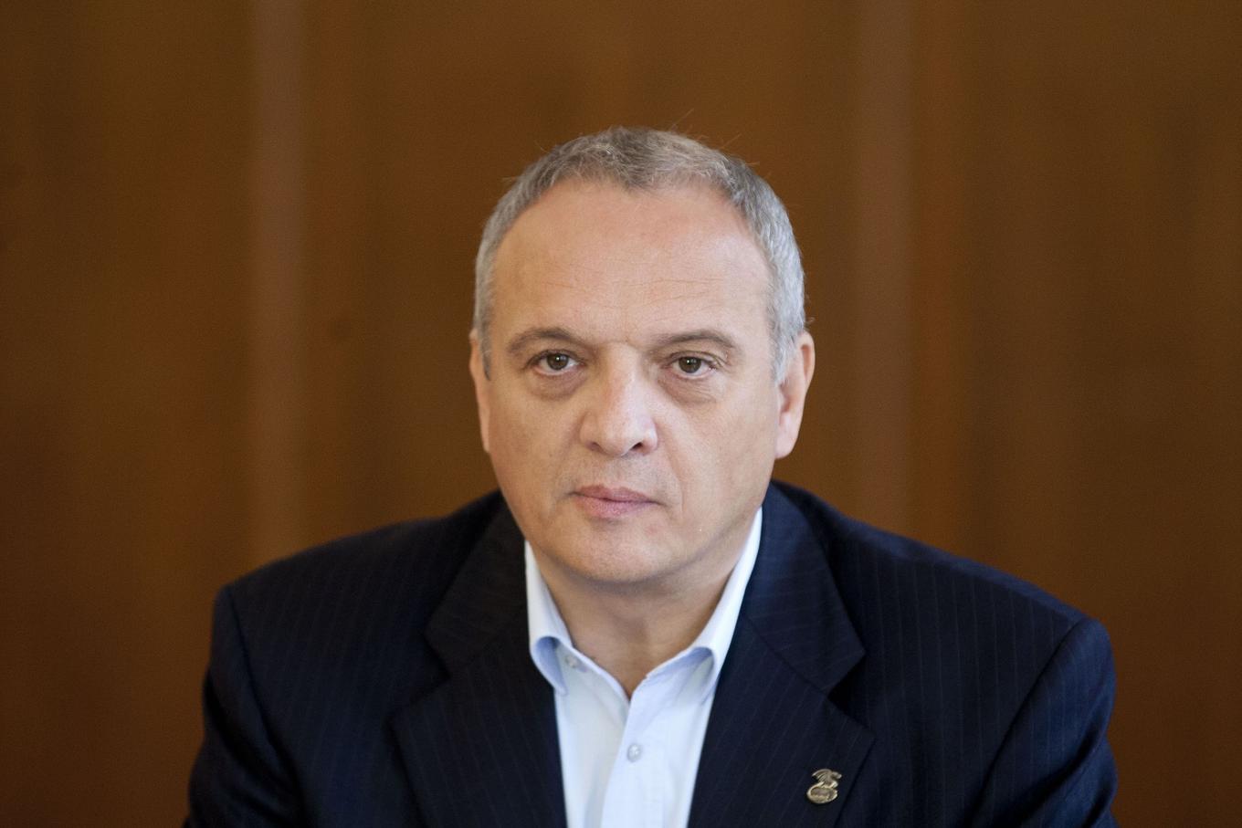 Direktor Slovenske filharmonije Damjan Damjanovič in njegovo poslovanje ...
