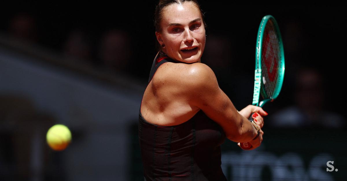 Sabalenka ni dovolila presenečenja, v dvojicah uspešni tudi Slovenki ...