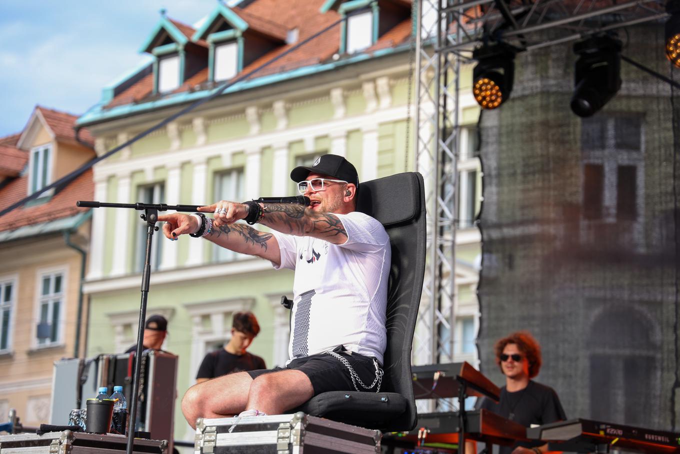 Skupino Siddharta je zapustil dolgoletni član - siol.net