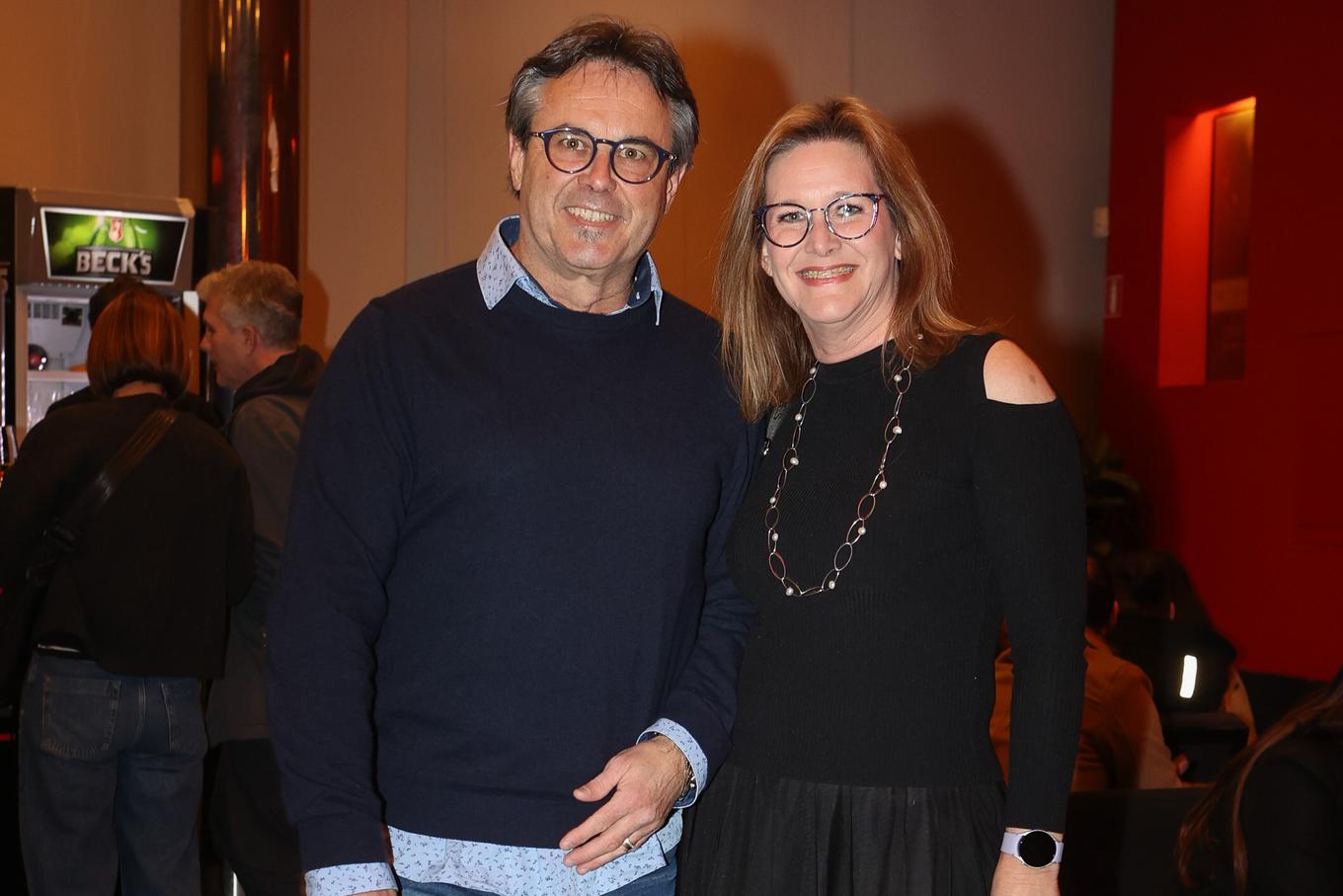 Igralec Jernej Kuntner z ženo praznuje 30. obletnico poroke - siol.net